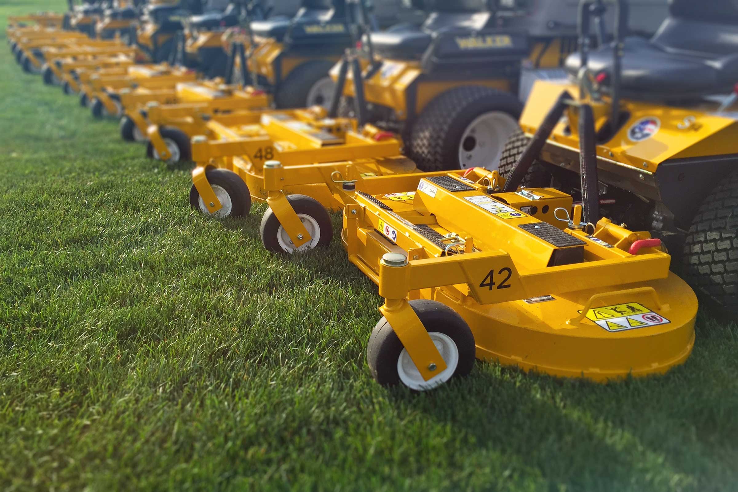 4 Reasons to Purchase an Out Front Mower